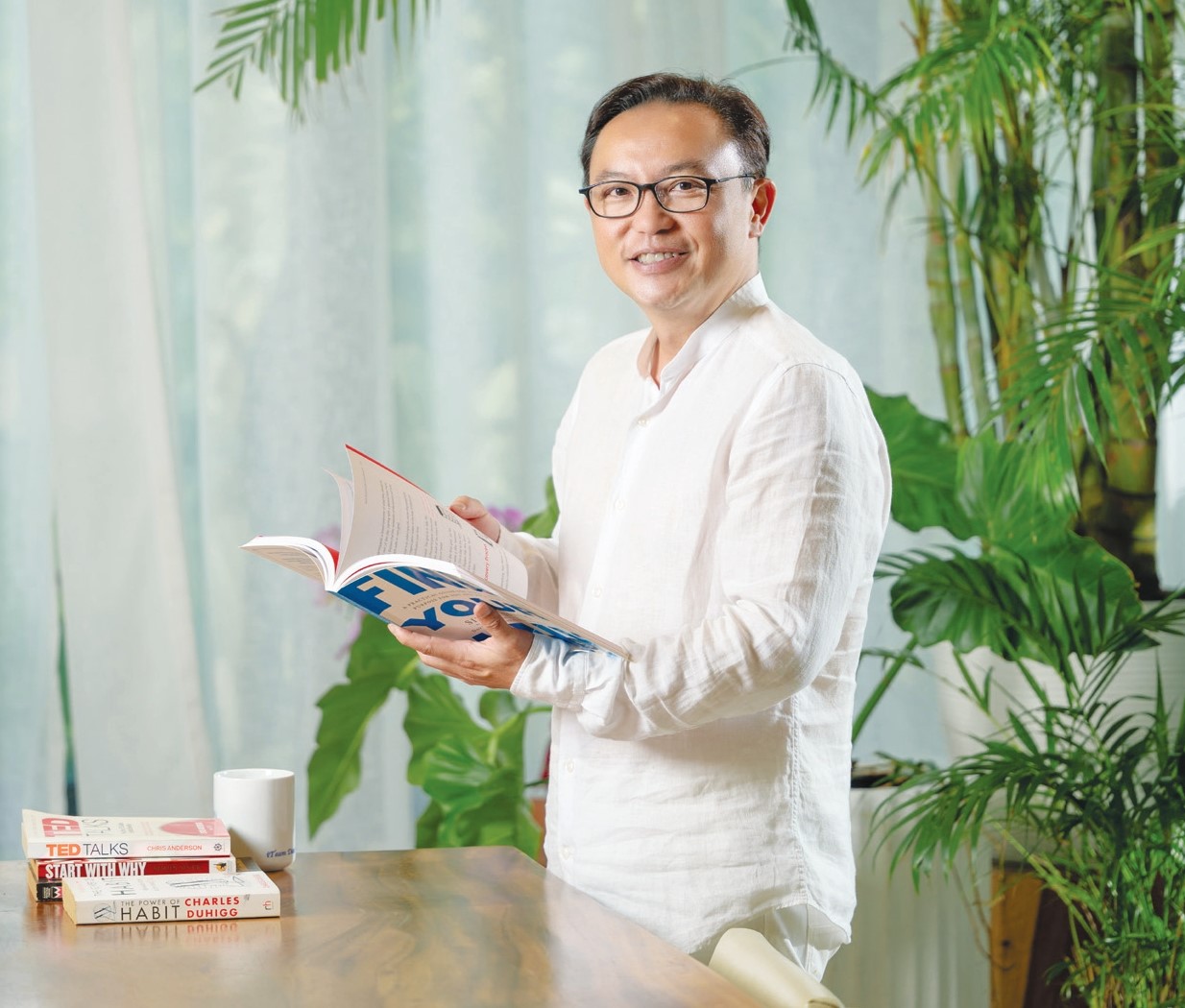 拿督 林 文 峰 Dato’ Kelvyn Lim – Book Of Fame